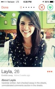126+ Best Tinder Bios for Guys (Simple Taglines 2023)